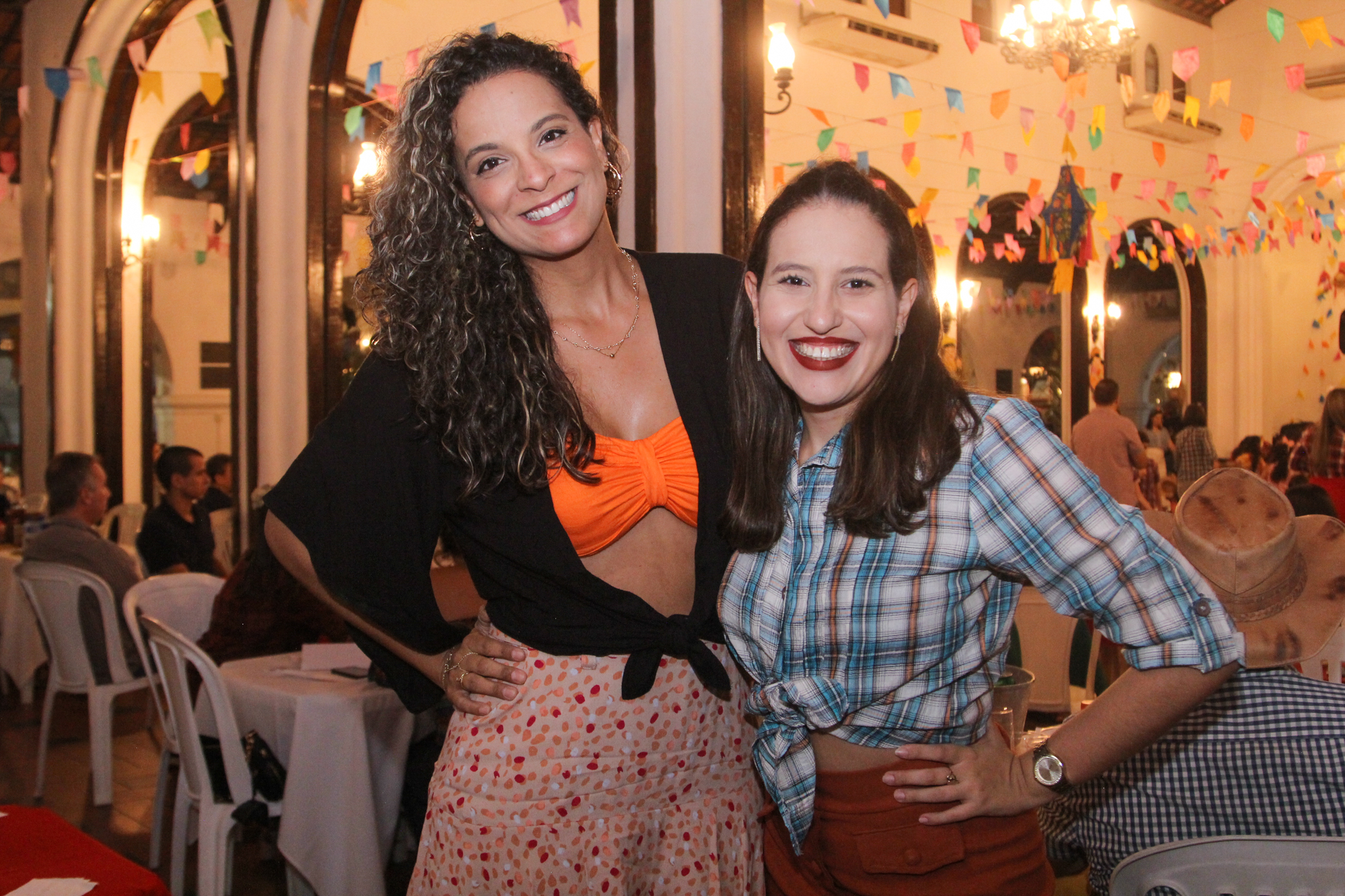 Marta Costa E Brenda Novais (2)